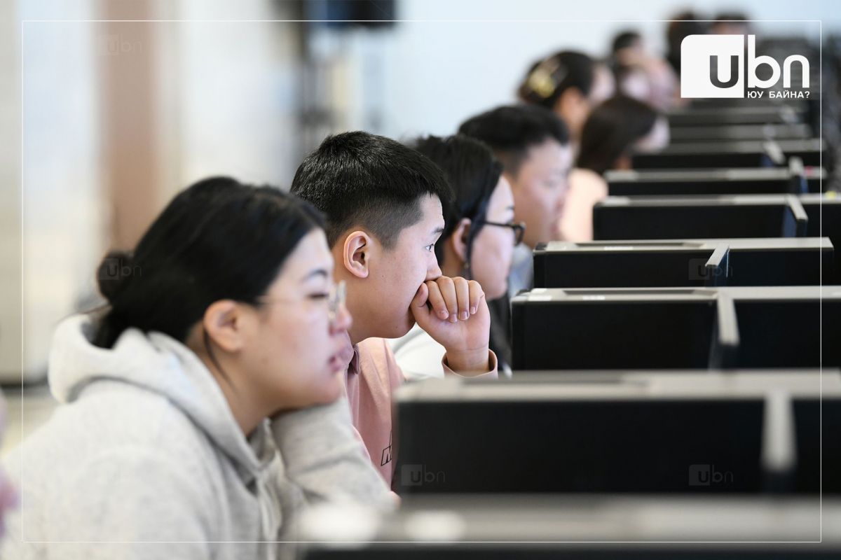 Өөрийн хүсэлтээр монгол хэл, бичгийн шалгалт өгөх 10,11-р ангийн сурагчид 10 мянган төгрөгийн ...